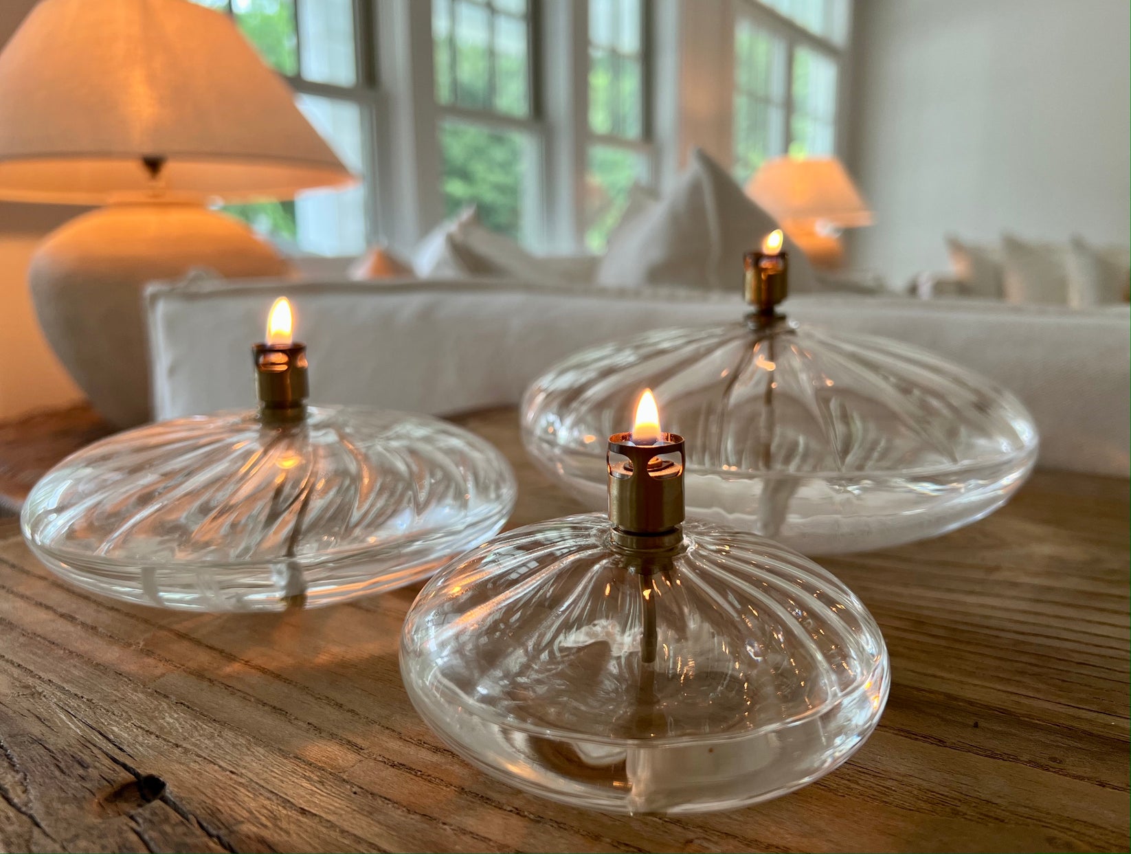 Pebble Shaped Ribbed Glass Oil Lamp, Size M – 9 Rue Clementine